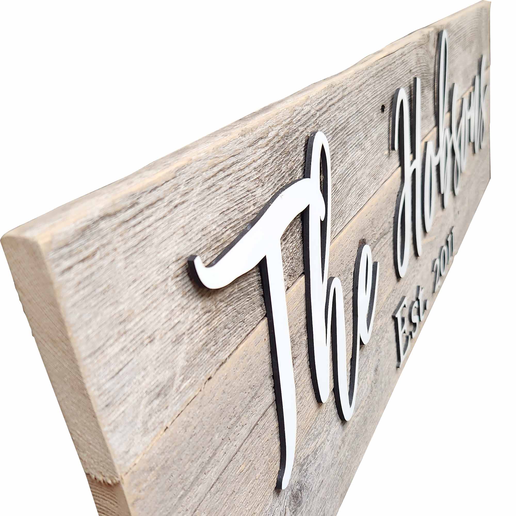 Customized Family Name Wood sign - Perfect for wedding gift - Rockin' Wood